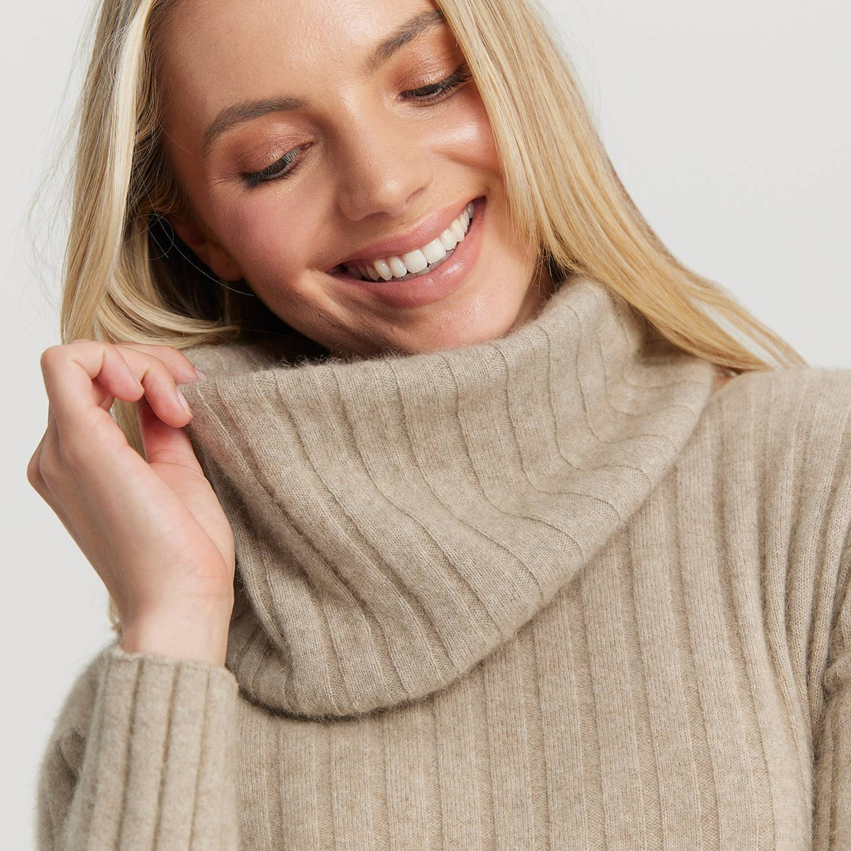 Kapua Rib Snood – Untouched World