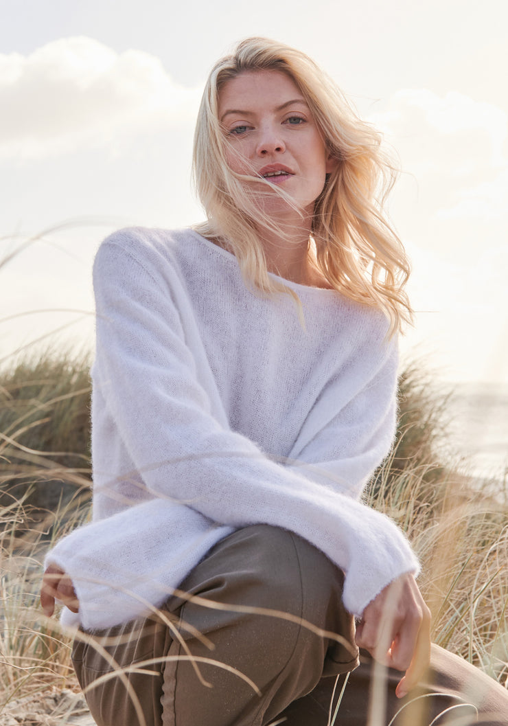 Shop Women's – Untouched World