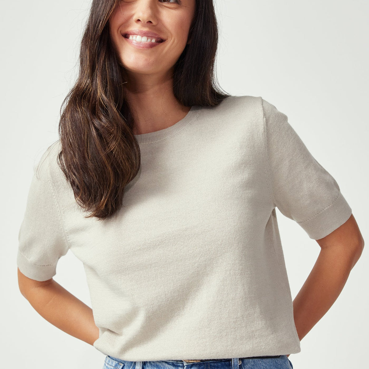 Maelyn Tee - Pearl – Untouched World