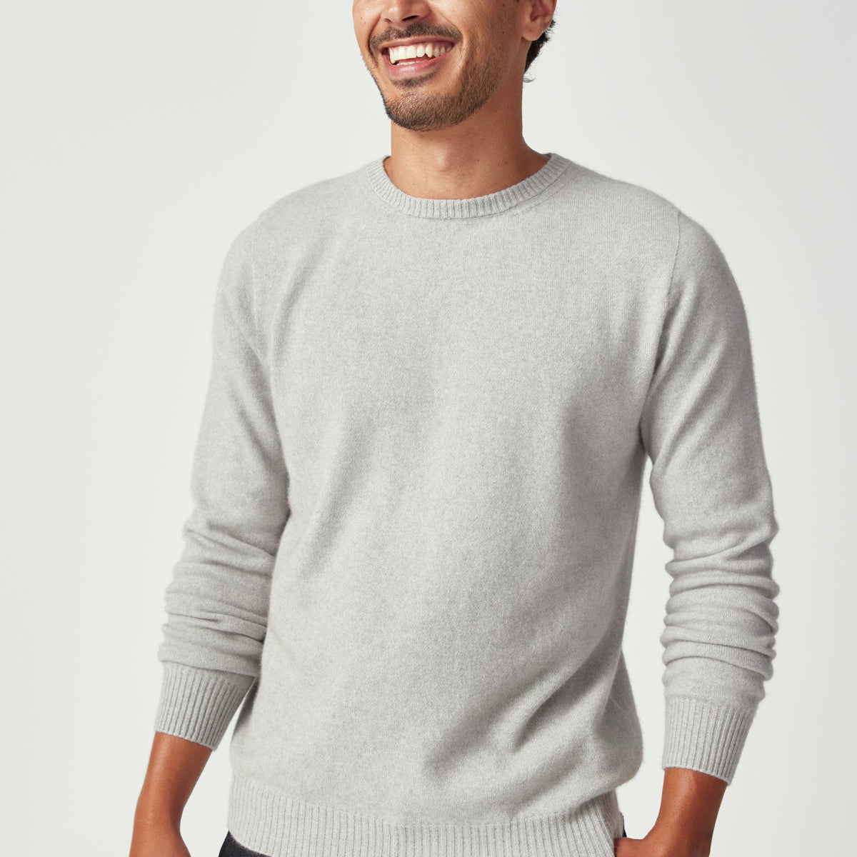 Cassum Crew Sweater - Stone – Untouched World