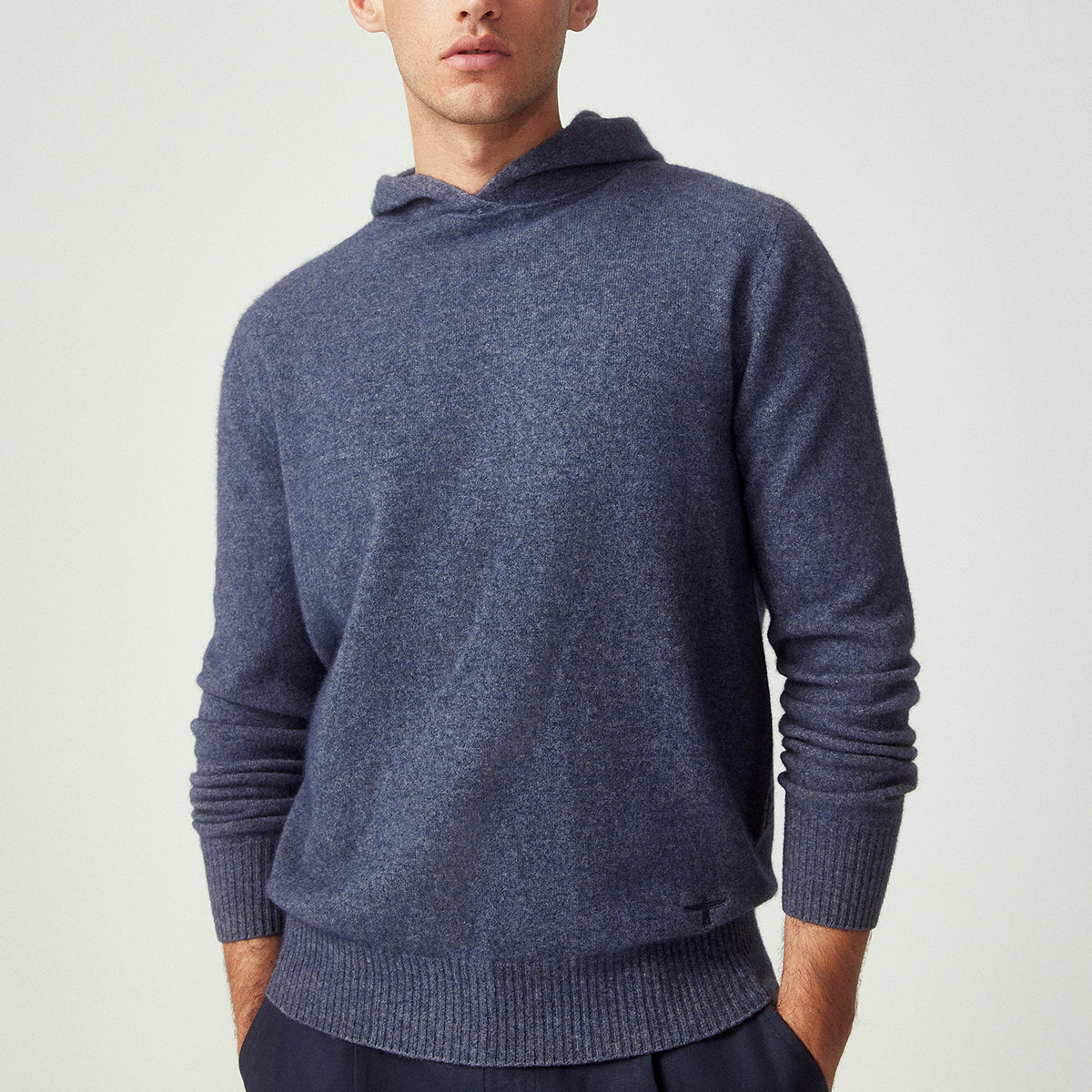 Cassum Hoodie - Storm – Untouched World