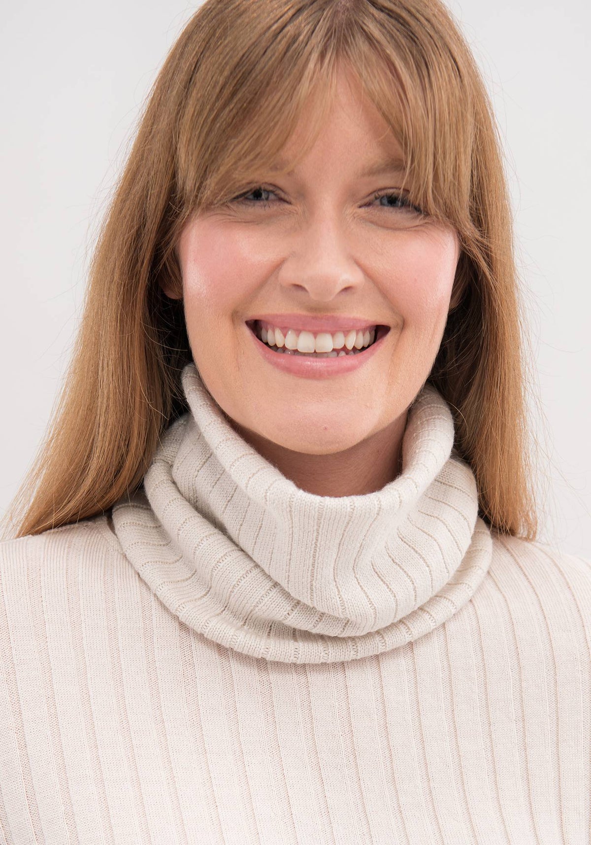 Women's Scarves & Snoods – Untouched World